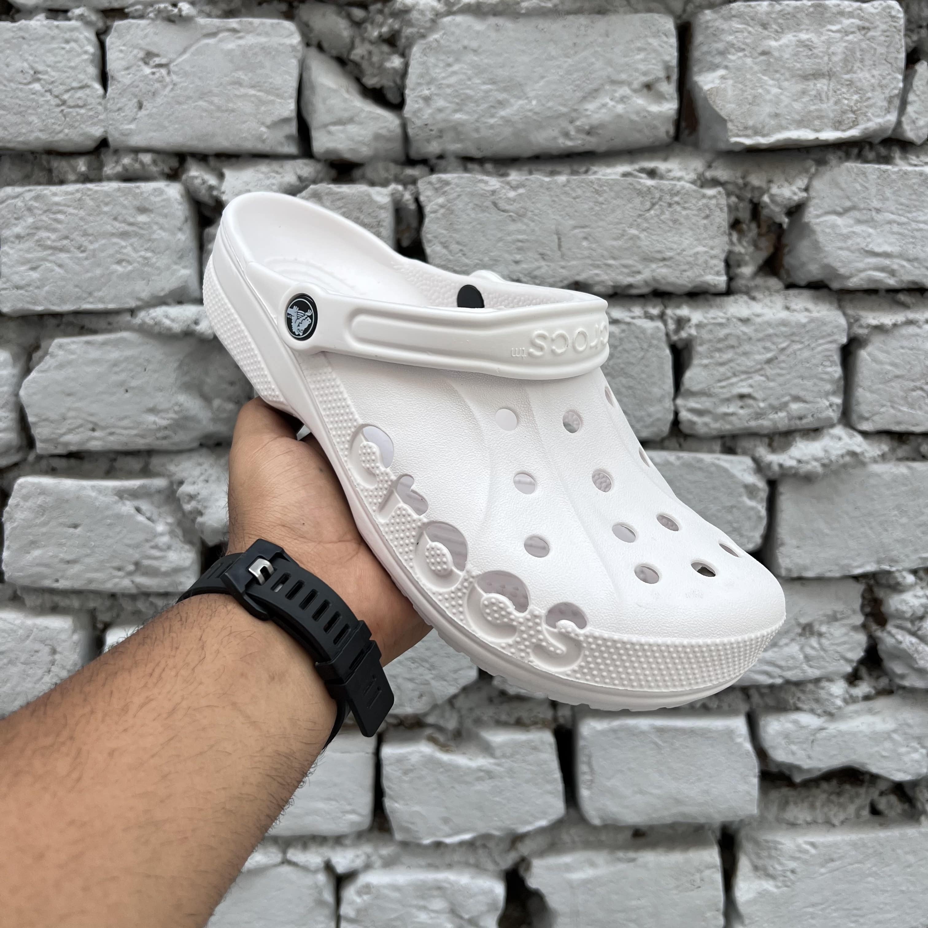 Crocs Baya Clogs White – Sneaky Sole
