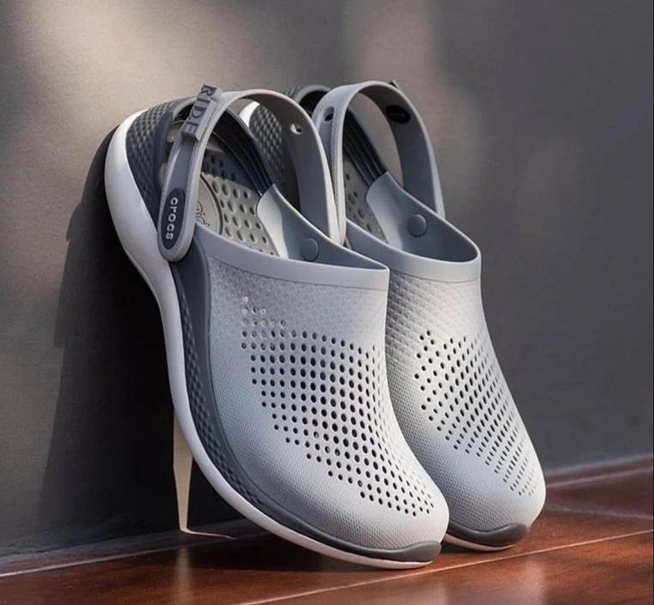 Crocs & Slippers – Sneaky Sole